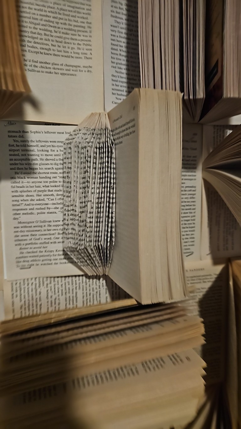 The Ultimate Guide to a “Next Chapter” Event Theme – Micah Ryan Designs